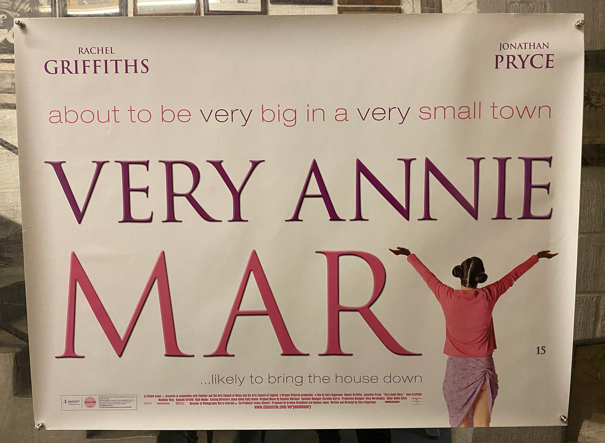 Very Annie Mary, 2001 – Vintage Magazine Company